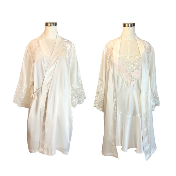 Natori | Intimates & Sleepwear | Natori Enchant Lace Trim Chemise In ...